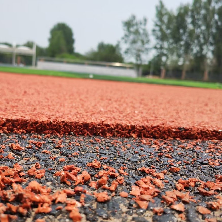 SBR & EPDM Rubber Granules For Football Pitch Field Infills from China ...